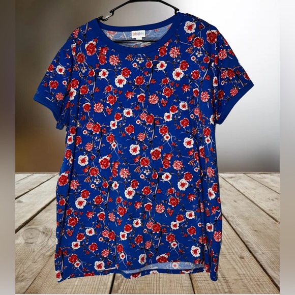 LuLaRoe | Tops | 33 Lularoe Liv Top | Poshmark